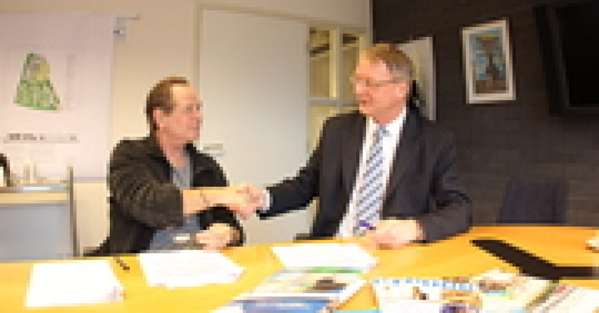 PWN kiest voor kaartautomaten Vialis | Vialis